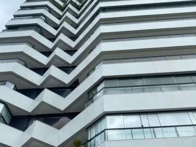 Apartamento para Venda em Salvador/BA Ondina 4 Quartos