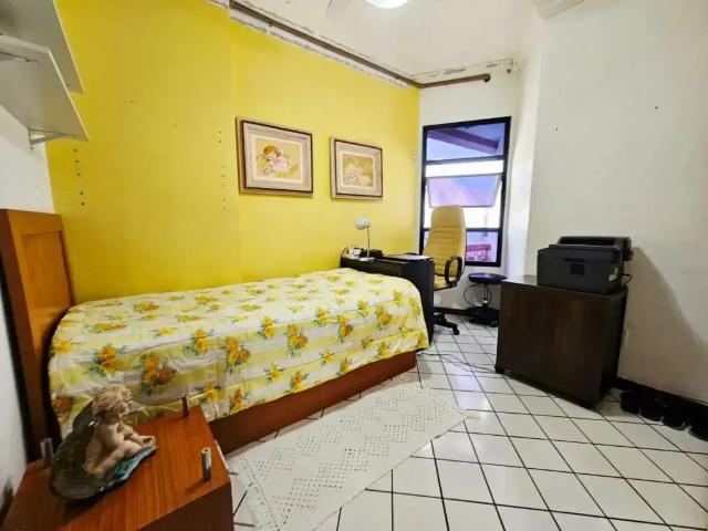Apartamento para Venda em Salvador/BA Stiep 3 Quartos