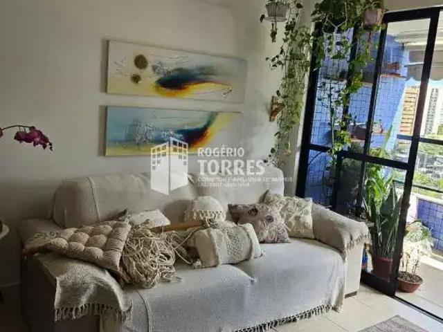 Apartamento para Venda em Salvador/BA Stiep 3 Quartos