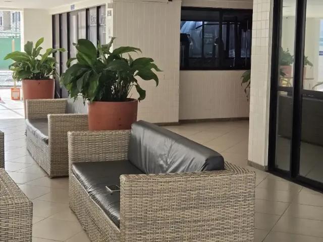 Apartamento para Venda em Salvador/BA Stiep 3 Quartos