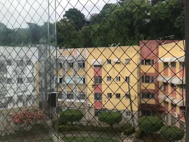 Apartamento para Venda em Salvador/BA Stiep 3 Quartos