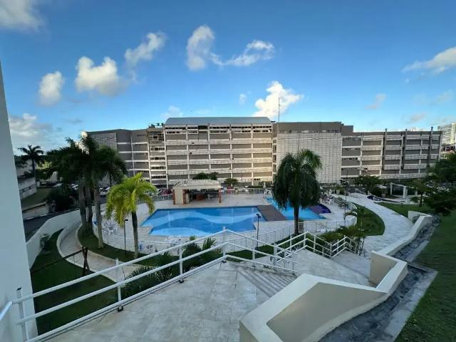 Apartamento para Venda em Salvador/BA Paralela 3 Quartos