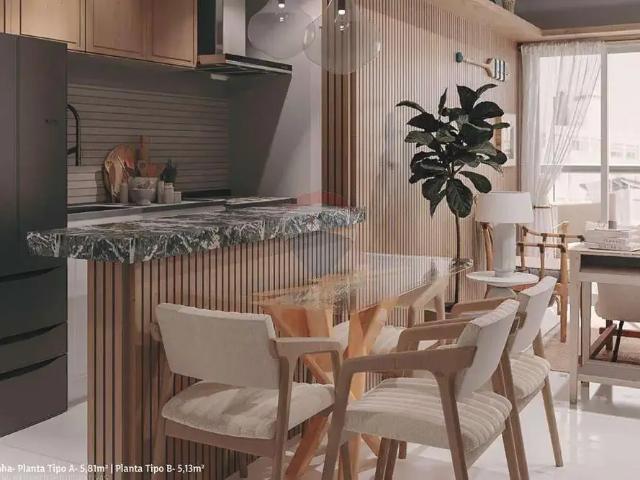 Apartamento para Venda em Salvador/BA Paralela 2 Quartos
