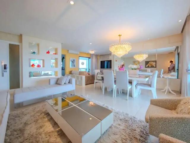 Apartamento para Venda em Salvador/BA Paralela 4 Quartos