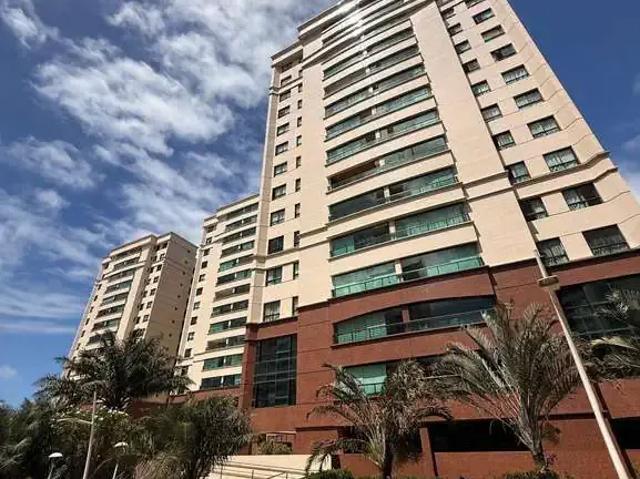Apartamento para Venda em Salvador/BA Pituaçu 4 Quartos