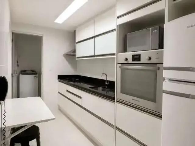 Apartamento para Venda em Salvador/BA Pituaçu 2 Quartos