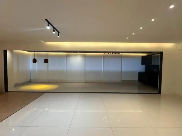 Apartamento para Venda em Salvador/BA Pituaçu 3 Quartos