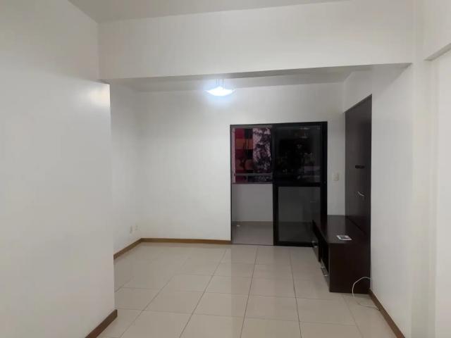 Apartamento para Venda em Salvador/BA Pituba 2 Quartos
