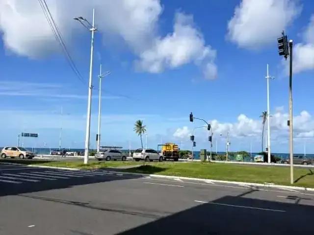 Apartamento para Venda em Salvador/BA Pituba 2 Quartos