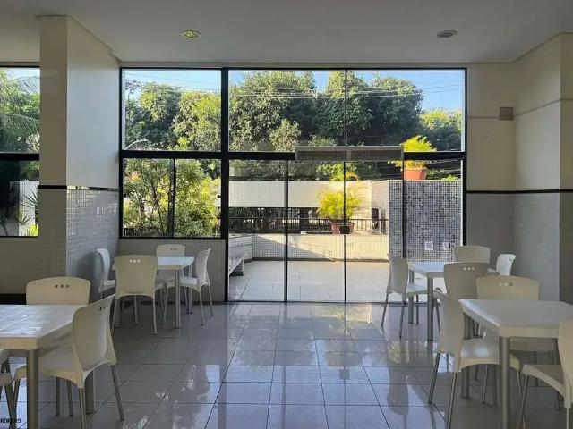 Apartamento para Venda em Salvador/BA Pituba 3 Quartos