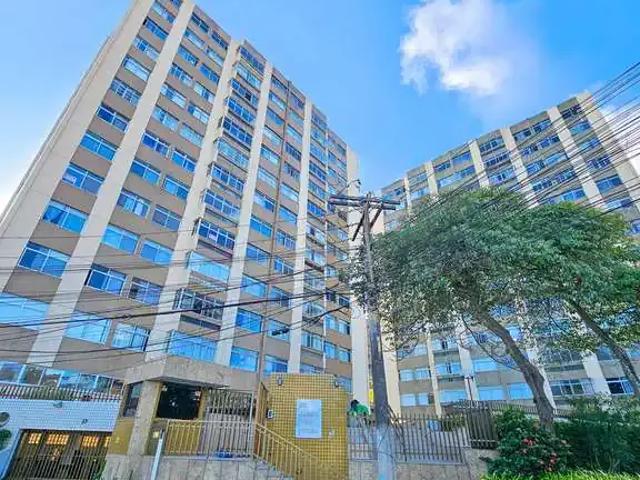 Apartamento para Venda em Salvador/BA Pituba 3 Quartos