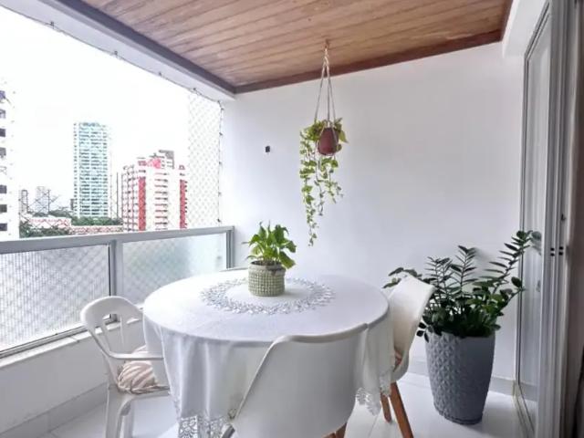Apartamento para Venda em Salvador/BA Pituba 3 Quartos