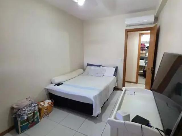 Apartamento para Venda em Salvador/BA Pituba 3 Quartos