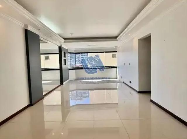 Apartamento para Venda em Salvador/BA Pituba 3 Quartos