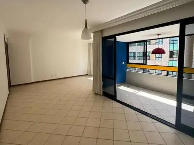 Apartamento para Venda em Salvador/BA Pituba 3 Quartos