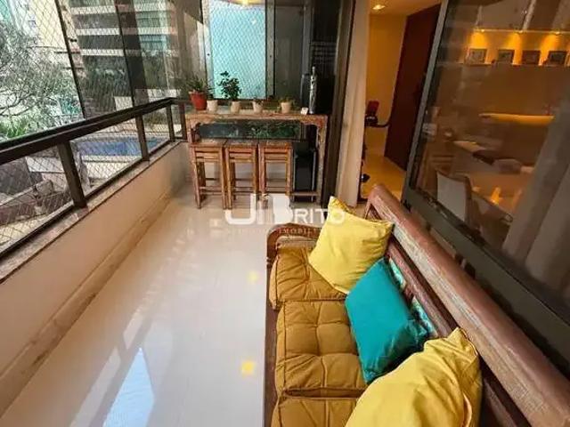 Apartamento para Venda em Salvador/BA Pituba 3 Quartos