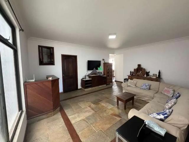 Apartamento para Venda em Salvador/BA Pituba 4 Quartos