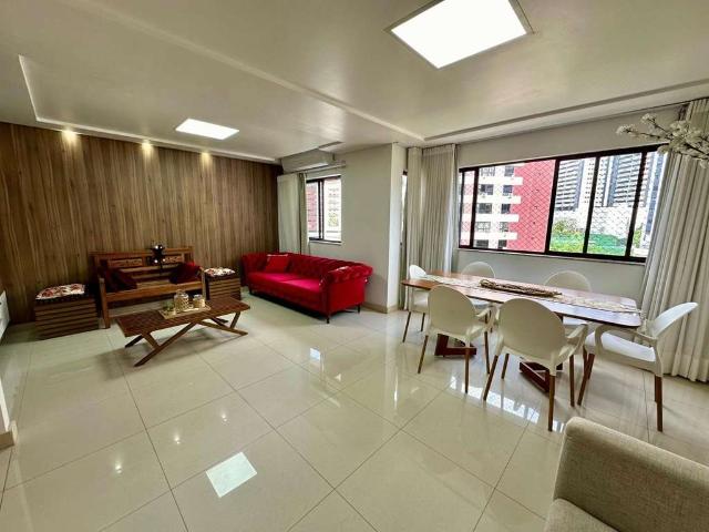 Apartamento para Venda em Salvador/BA Pituba 4 Quartos