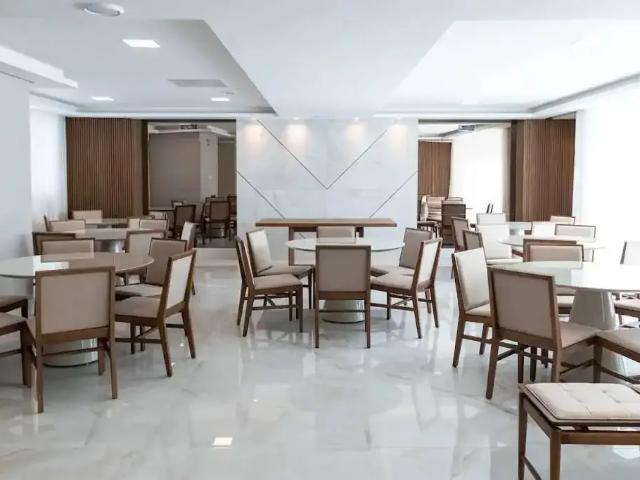 Apartamento para Venda em Salvador/BA Pituba 4 Quartos