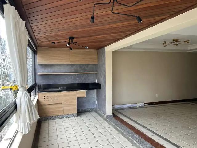 Apartamento para Venda em Salvador/BA Pituba 4 Quartos