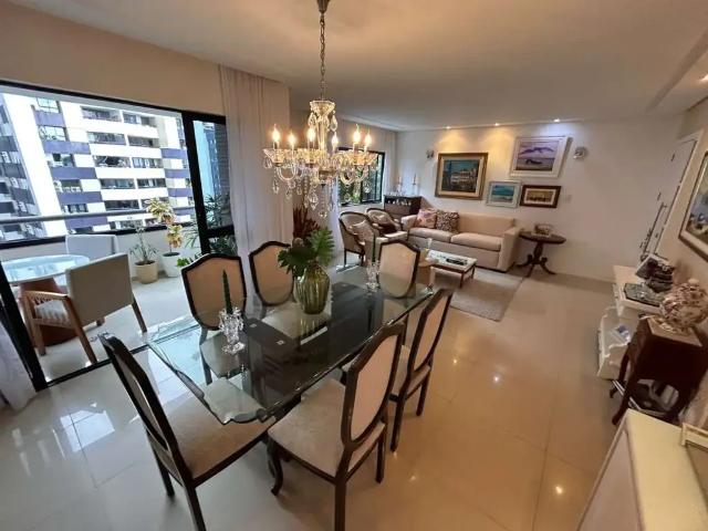 Apartamento para Venda em Salvador/BA Pituba 4 Quartos