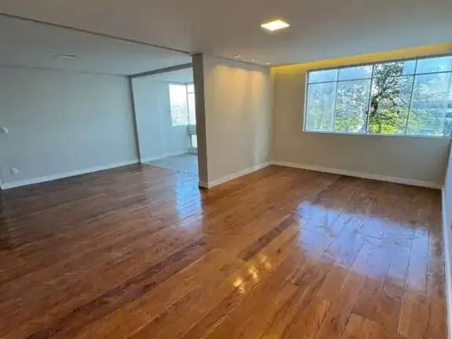 Apartamento para Venda em Salvador/BA Pituba 4 Quartos