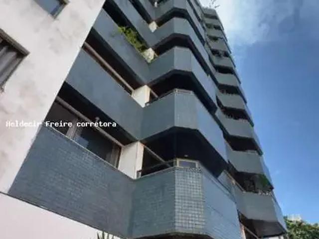Apartamento para Venda em Salvador/BA Pituba 4 Quartos