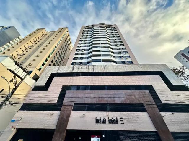 Apartamento para Venda em Salvador/BA Pituba 4 Quartos