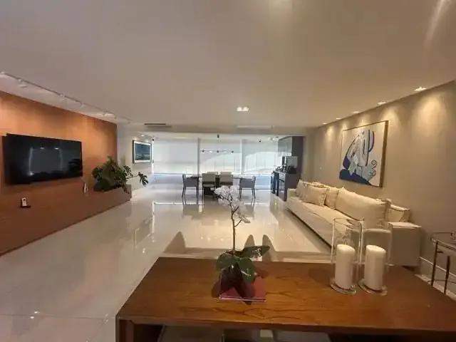 Apartamento para Venda em Salvador/BA Pituba 4 Quartos