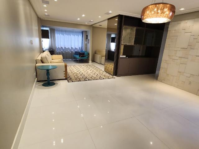 Apartamento para Venda em Salvador/BA Pituba 5 Quartos