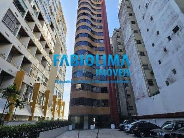 Apartamento para Venda em Salvador/BA Vitória 4 Quartos