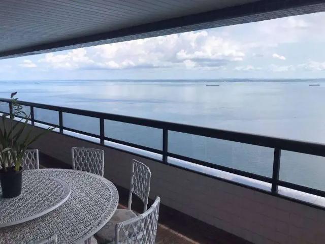 Apartamento para Venda em Salvador/BA Vitória 4 Quartos