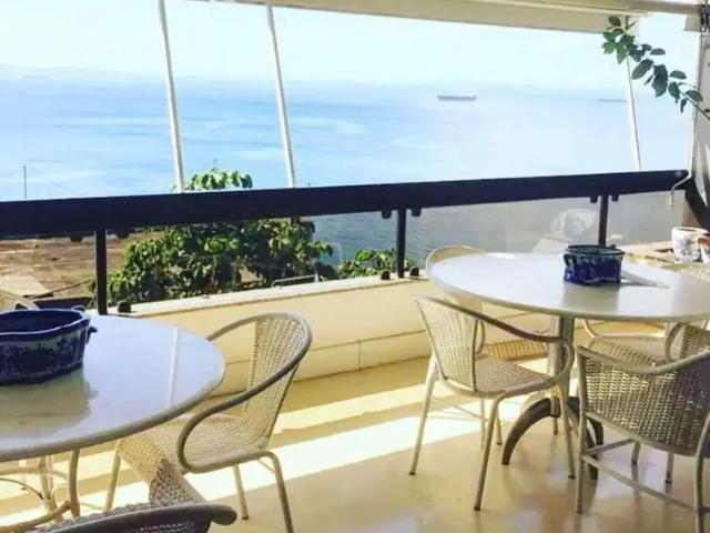 Apartamento para Venda em Salvador/BA Vitória 4 Quartos