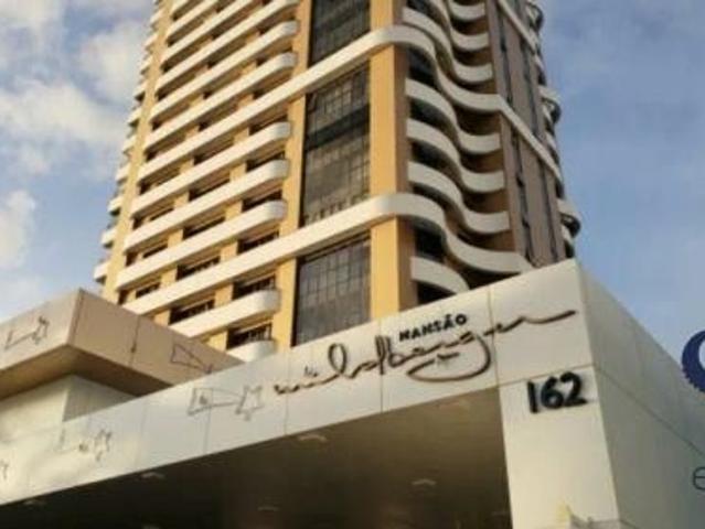 Apartamento para Venda em Salvador/BA Vitória 4 Quartos