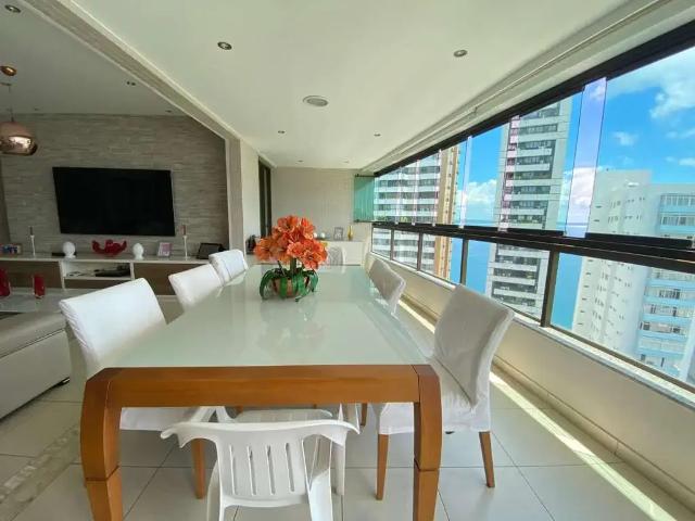 Apartamento para Venda em Salvador/BA Vitória 4 Quartos