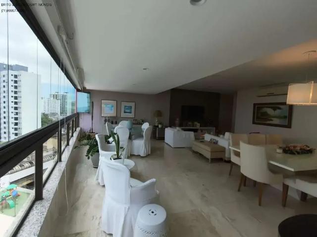 Apartamento para Venda em Salvador/BA Vitória 4 Quartos