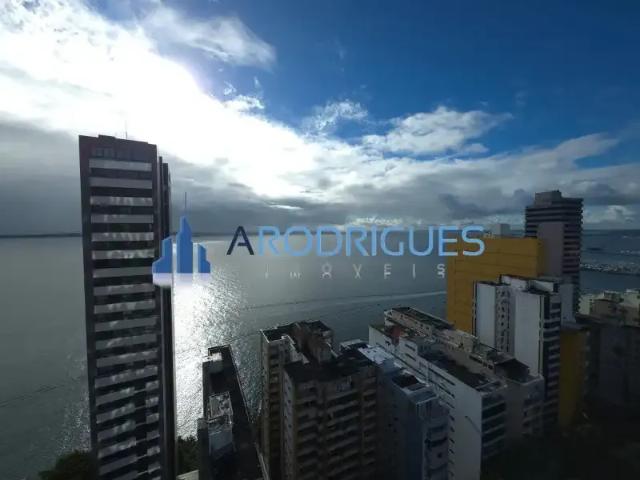 Apartamento para Venda em Salvador/BA Vitória 3 Quartos