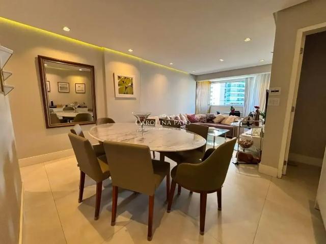 Apartamento para Venda em Salvador/BA Vitória 3 Quartos
