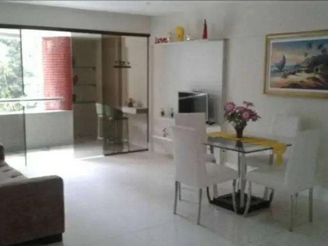 Apartamento para Venda em Salvador/BA Vitória 3 Quartos