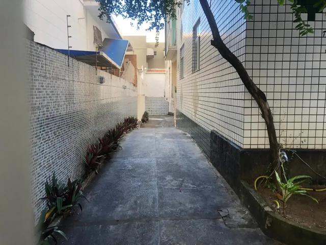Apartamento para Venda em Salvador/BA Vitória 3 Quartos