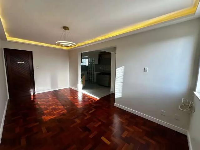 Apartamento para Venda em Salvador/BA Vila Laura 3 Quartos