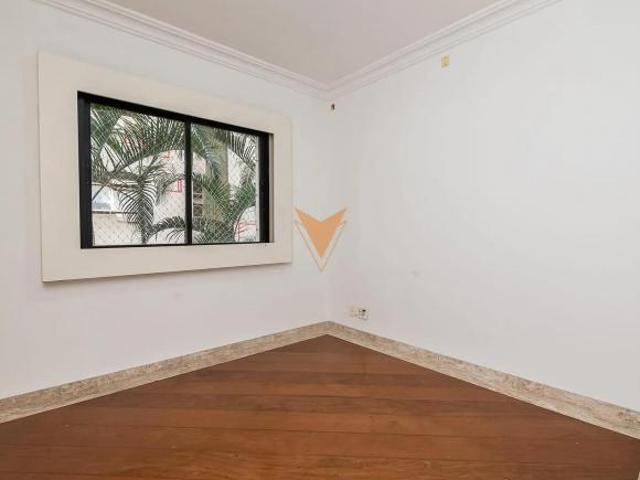 Apartamento para venda em Santa Cecília de 10.00m² com 3 Quartos, 3 Suites e 3 Garagens