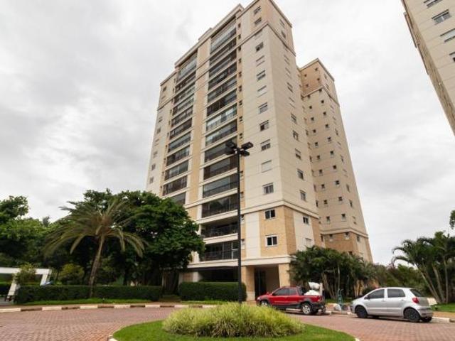 Apartamento para Venda em Santana de Parnaíba, Alphaville, 2 dormitórios, 2 suítes, 2 vagas