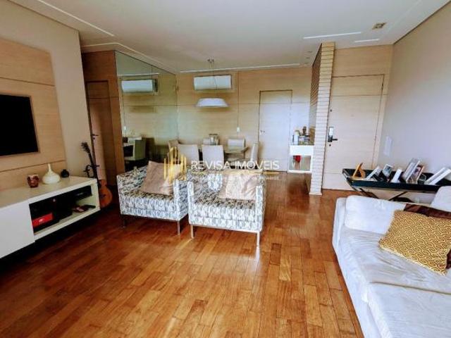 Apartamento para Venda em Santana de Parnaíba, Edifício Resort Tamboré, 3 dormitórios, 3 suítes, 5 b