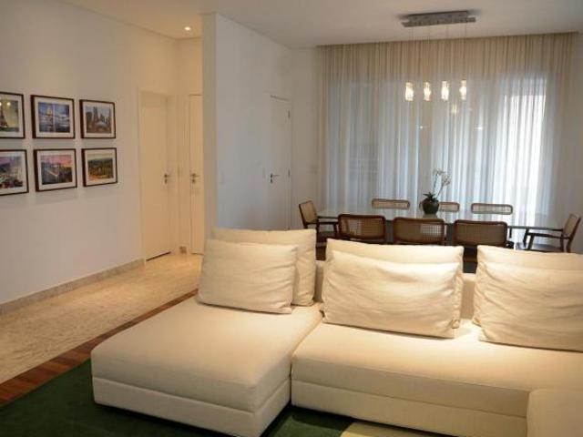 Apartamento para Venda em Santana de Parnaíba, Tamboré, 4 dormitórios, 6 banheiros, 5 vagas