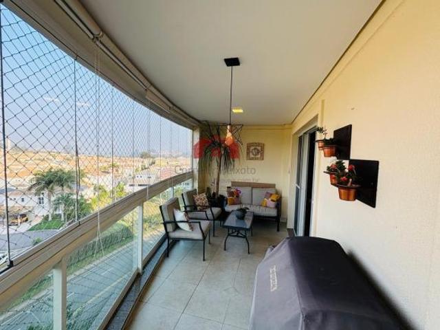 Apartamento para Venda em Santana de Parnaíba, Tamboré, 3 dormitórios, 3 suítes, 2 banheiros, 2 vaga