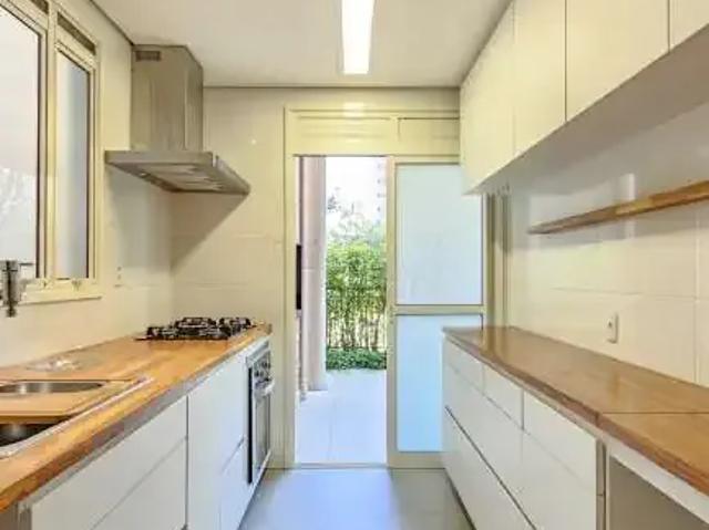 Apartamento para Venda em Santana de Parnaíba/SP Tamboré 2 Quartos