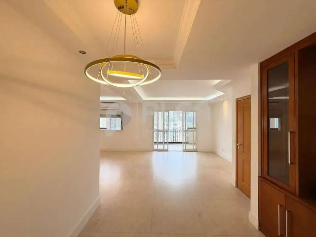 Apartamento para Venda em Santana de Parnaíba/SP Tamboré 3 Quartos
