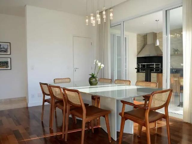 Apartamento para Venda em Santana de Parnaíba/SP Tamboré 4 Quartos