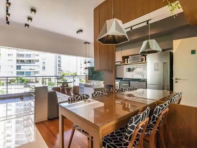 Apartamento para Venda em Santana de Parnaíba/SP Alphaville 1 Quartos